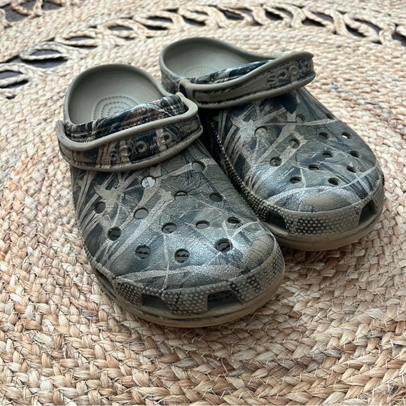CROCS | Shoes | Crocs Classic Mens 1 Real Tree Edge Camo Camouflage ...